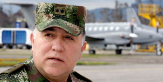 Renunció General mencionado en escándalo del Ejército - Canal 1