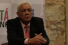 Secretario Simancas firmó convenio con cooperativa en la que trabaja su ...