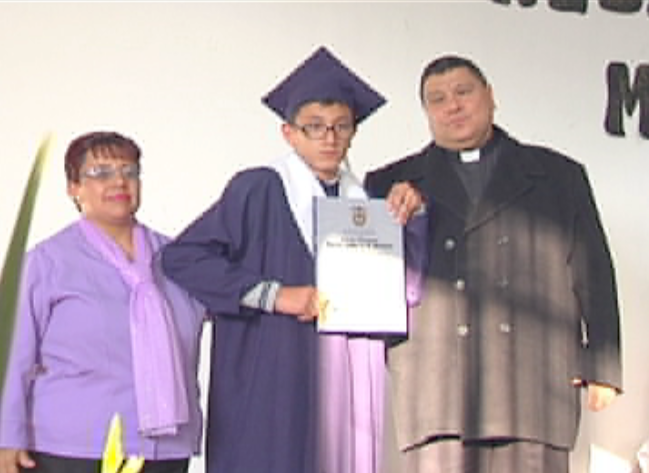 Maylon y su vida escolar - Canal 1