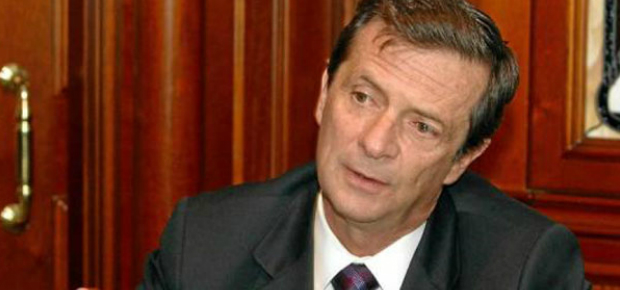 Chiste grosero de Fernando Londoño contra víctimas del Palacio de ...