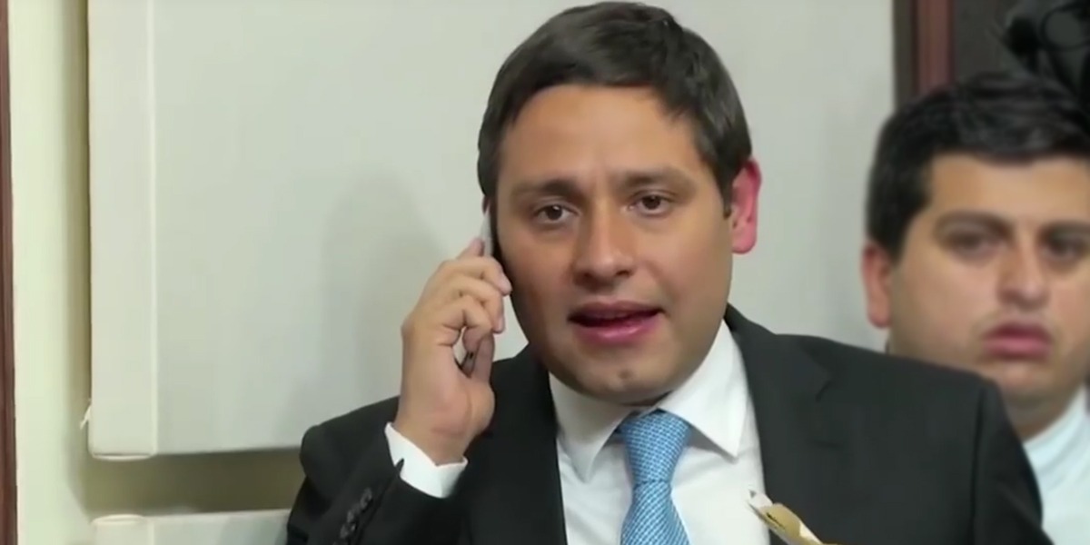 Mauricio Lizcano renuncia a su candidatura para dirigir la Federación ...