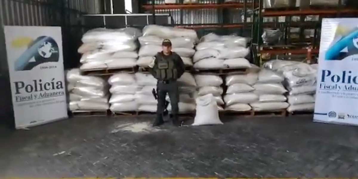 El contrabando le cuesta al país 5 mil millones de dólares al año - Canal 1