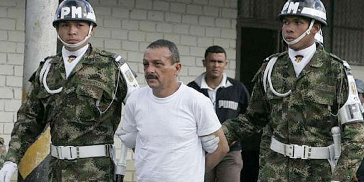 JEP concede libertad condicionada a alias ‘César’, carcelero de Ingrid ...