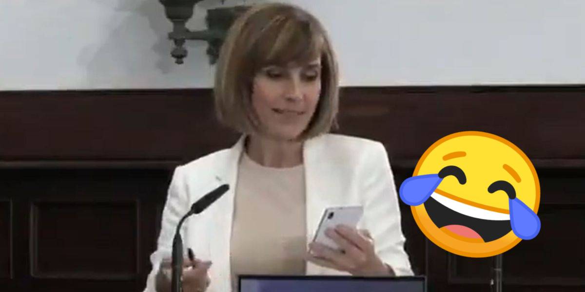 (Video) Broma de 'Rosa Melano' y 'Elver Galarga' en universidad - Canal 1