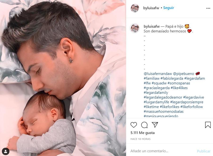 Pipe Bueno durmiendo con Máximo demuestra que son iguales - Canal 1