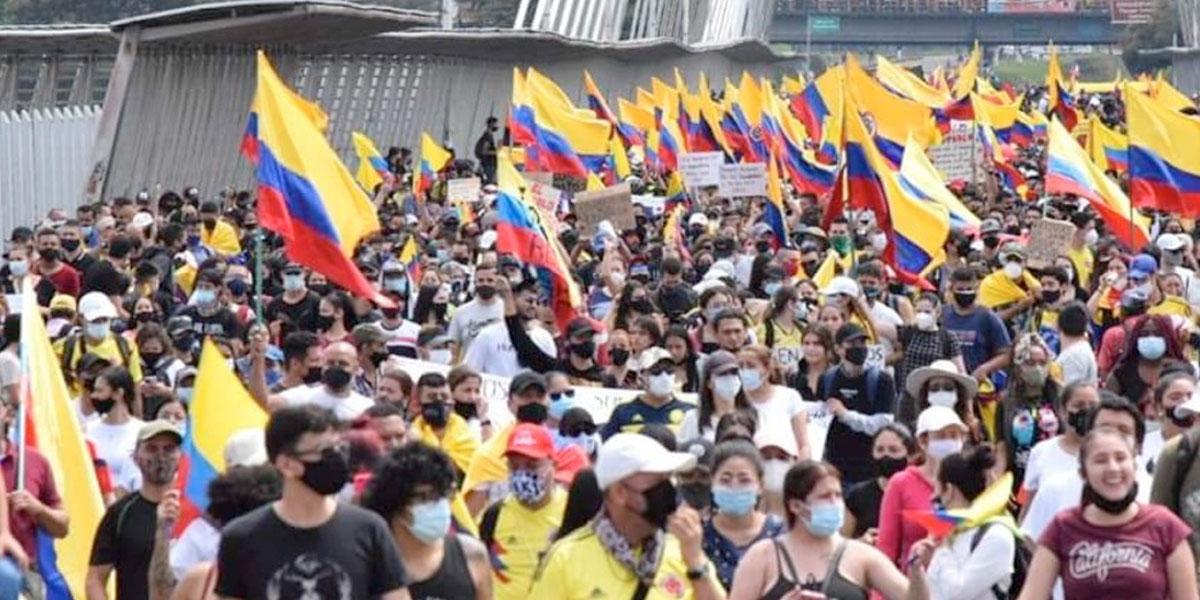 Marchas pacíficas se desarrollaron en todo el país durante este ...