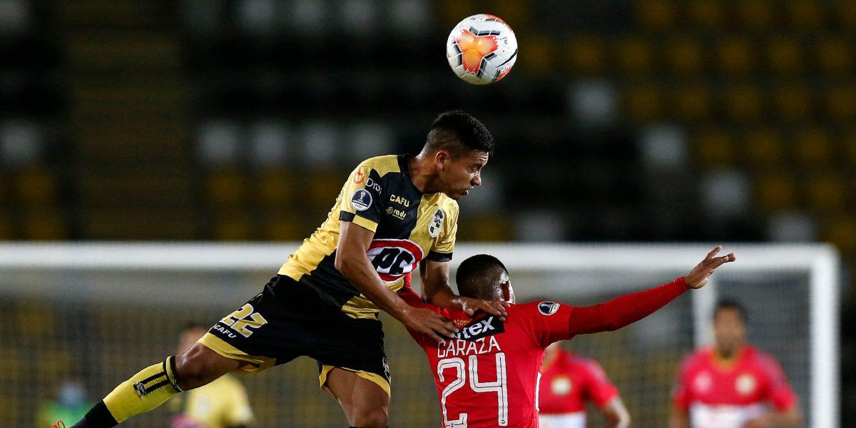 Remates de cabeza futbolistas federación inglesa nueva regla - Canal 1