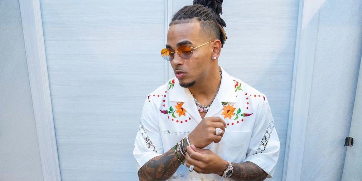 Ozuna sorprendió a su abuela, le regaló una casa - Canal 1
