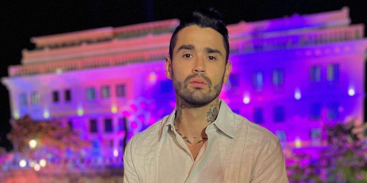 Tebi Bernal de Guerreros Colombia posó sin camisa en la playa - Canal 1