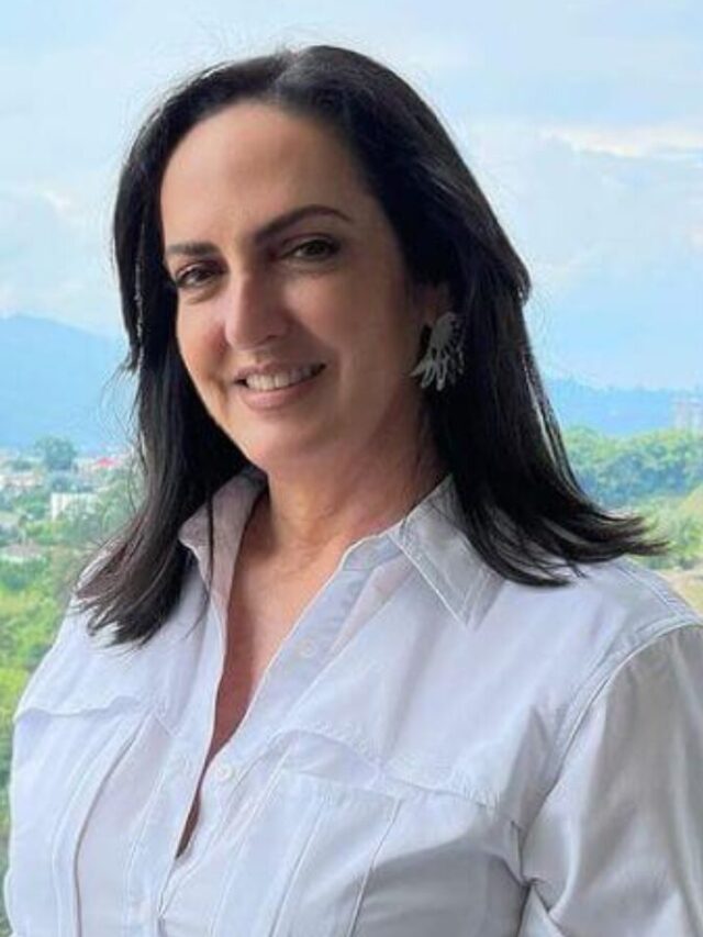 “A Petro no le gusta gobernar porque vive en una película mental ...