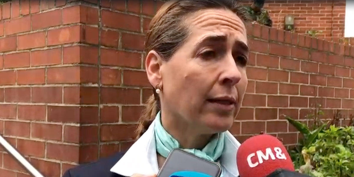 El "doble discurso de los grupos armados": - Canal 1