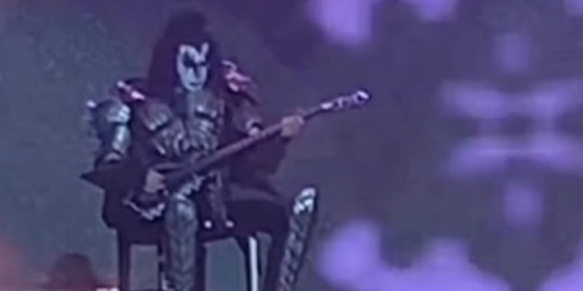 (Video) Bajista de Kiss se desvaneció en pleno concierto - Canal 1