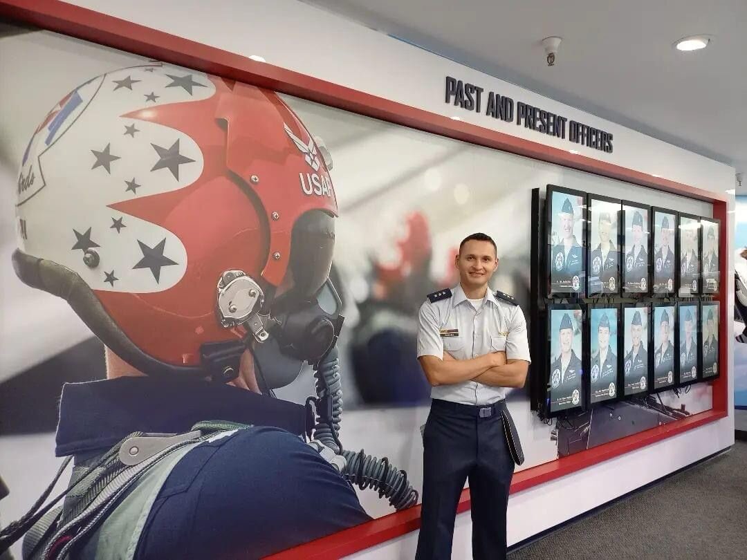 Él era Hanner David Sánchez, el joven piloto que murió tras ...