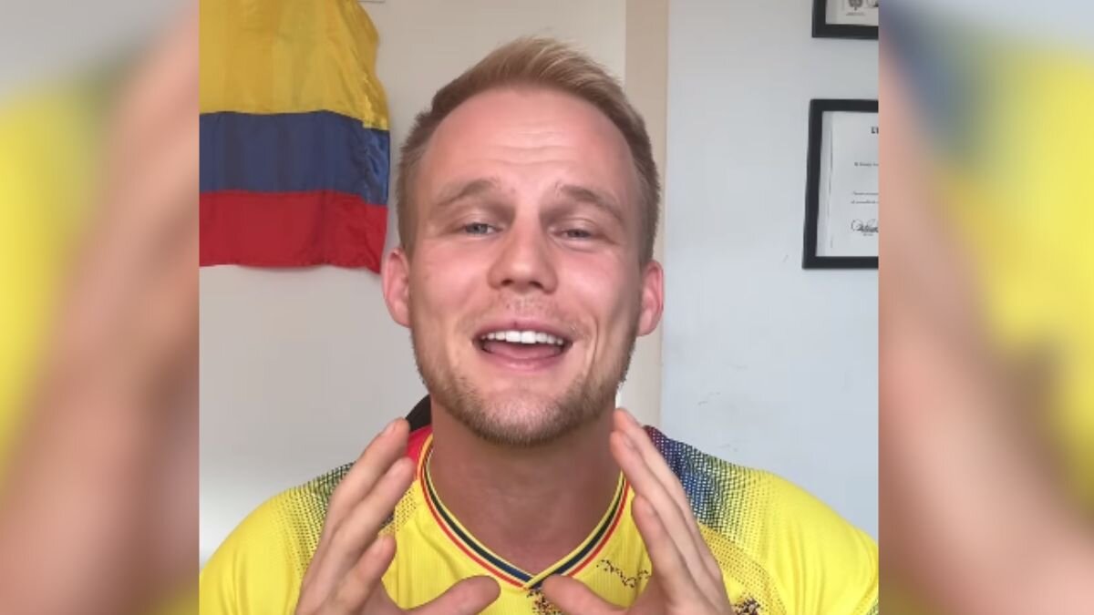 Dominic Wolf tiene un nuevo problema con camisetas de Colombia - Canal 1