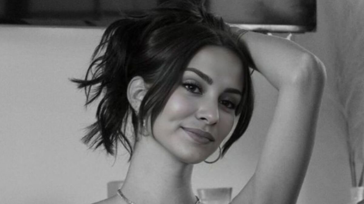 Emily: la modelo creada con inteligencia artificial - Canal 1