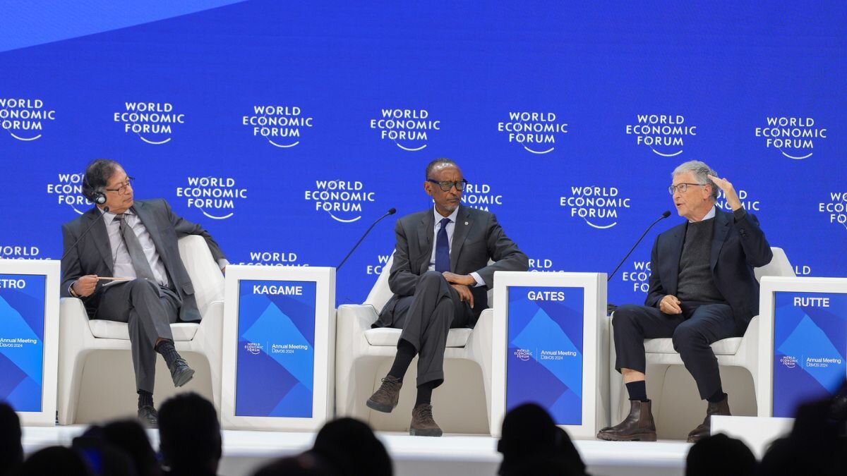 Gustavo Petro y Bill Gates se reunieron en Davos: ¿de qué temas ...