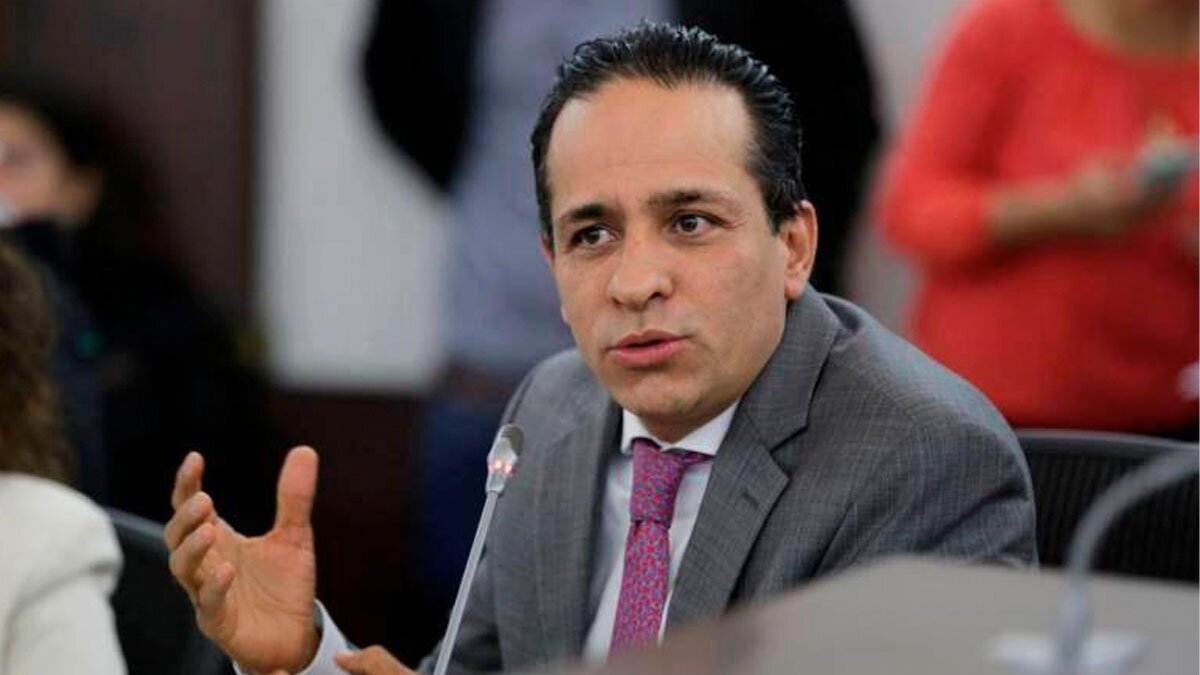 Alexander López Maya renuncia a la presidencia del Polo Democrático y ...