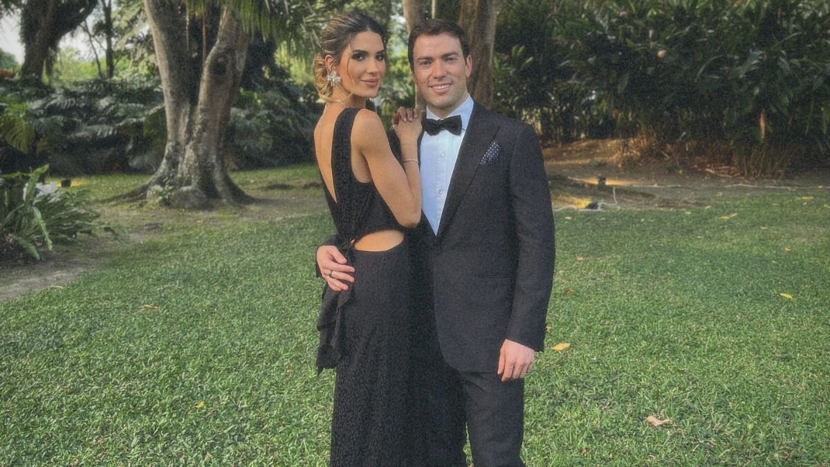 Curiosos regalos que recibieron los invitados a la boda de Gabriela ...